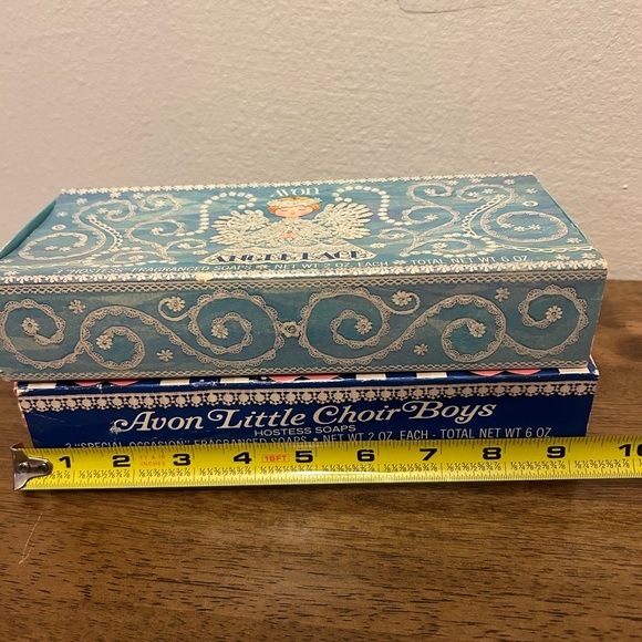 Avon | Bath & Body | Vintage Avon Set Of 6 Hostess Soaps 96s Angel Lace ...